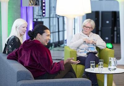 Deanna Rodger and Ellen Renton: National Poetry Day - Scottish Book Trust